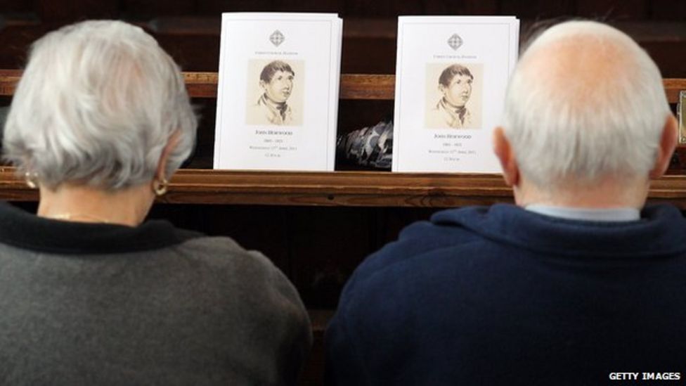 The macabre world of books bound in human skin - BBC News