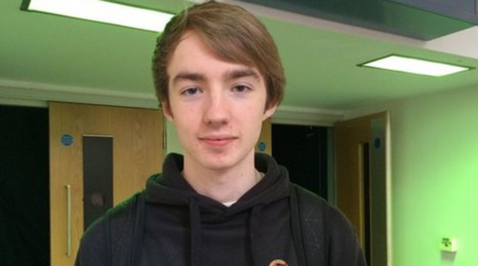 Dota 2: Chinese team wins $5m gaming prize - BBC News