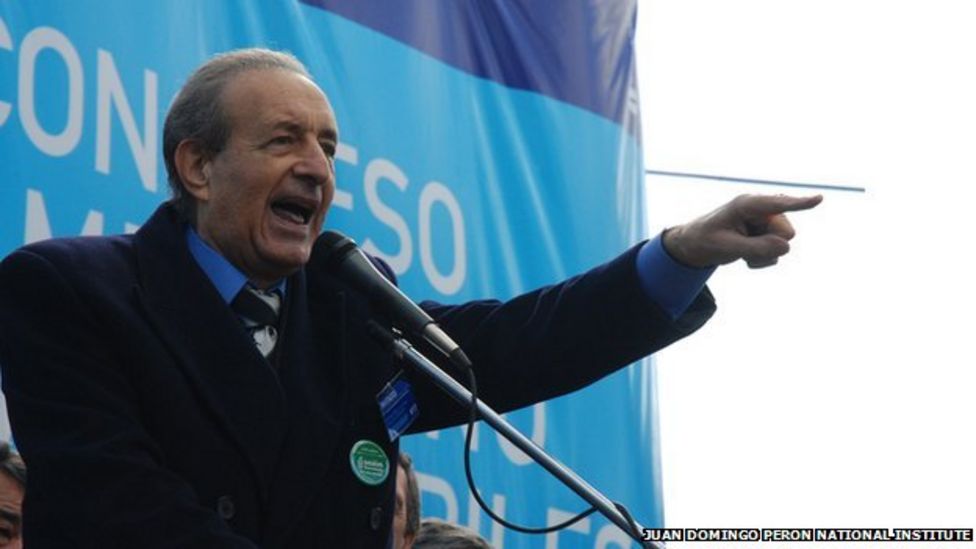 Peron statue in Argentina's Buenos Aires still in limbo - BBC News