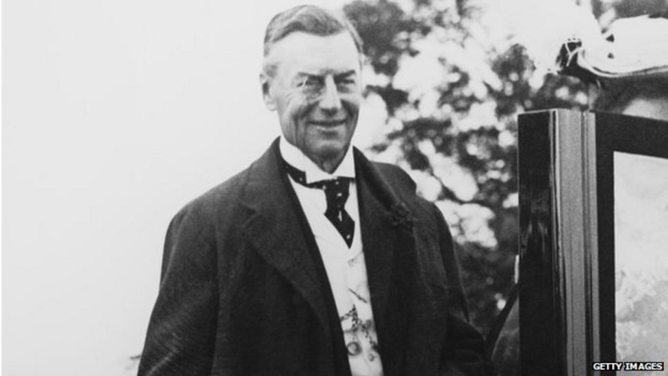 Joseph Chamberlain: Man 'who made the political weather' - BBC News