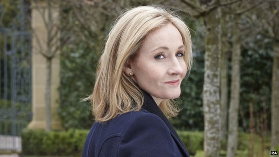Rowling writes new Harry Potter story - BBC News