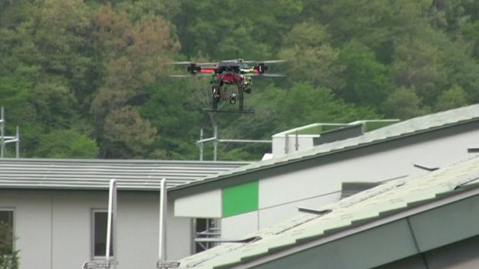 Eagle shot wins drone photography competition - BBC News