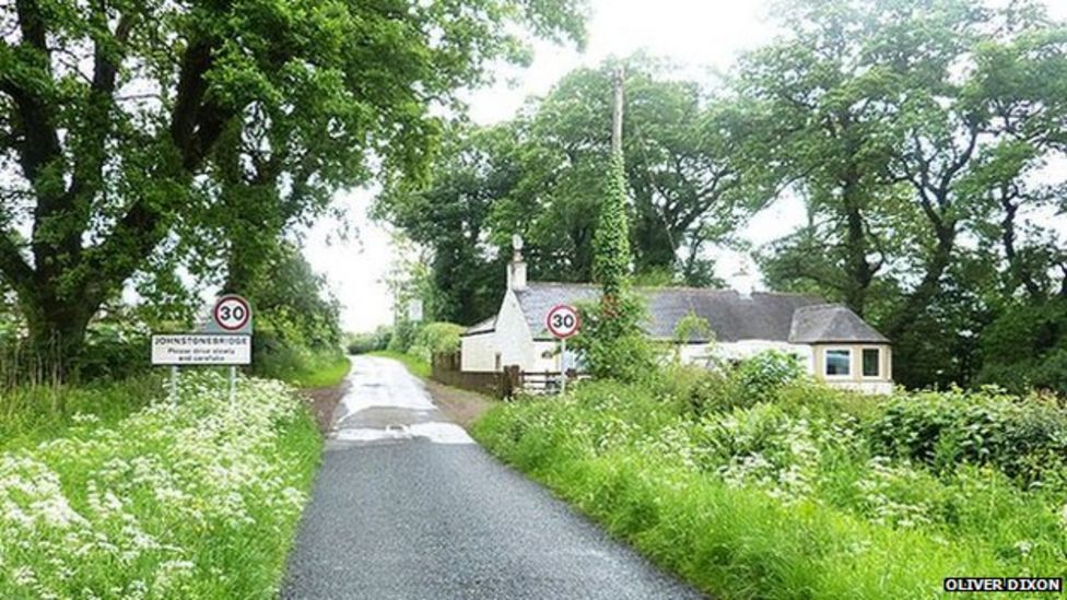 Johnstonebridge and Cadder communities land £2.2m lottery boost - BBC News