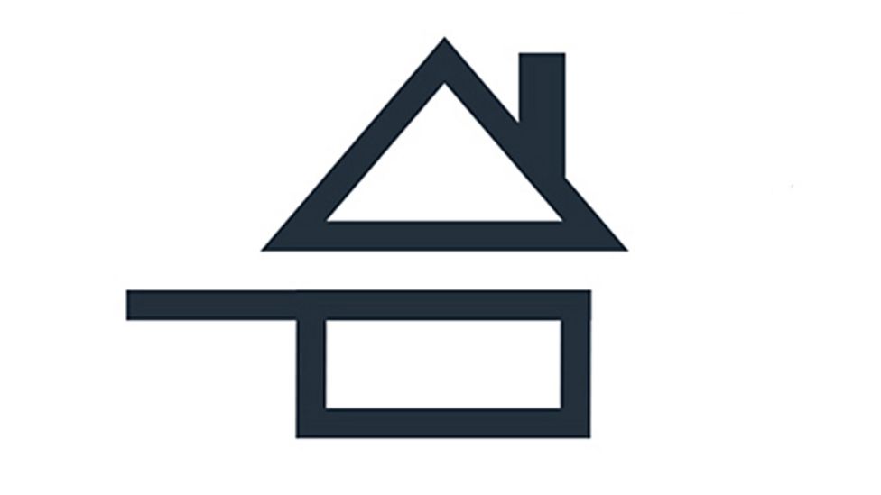 Airbnb's new logo faces social media backlash - BBC News