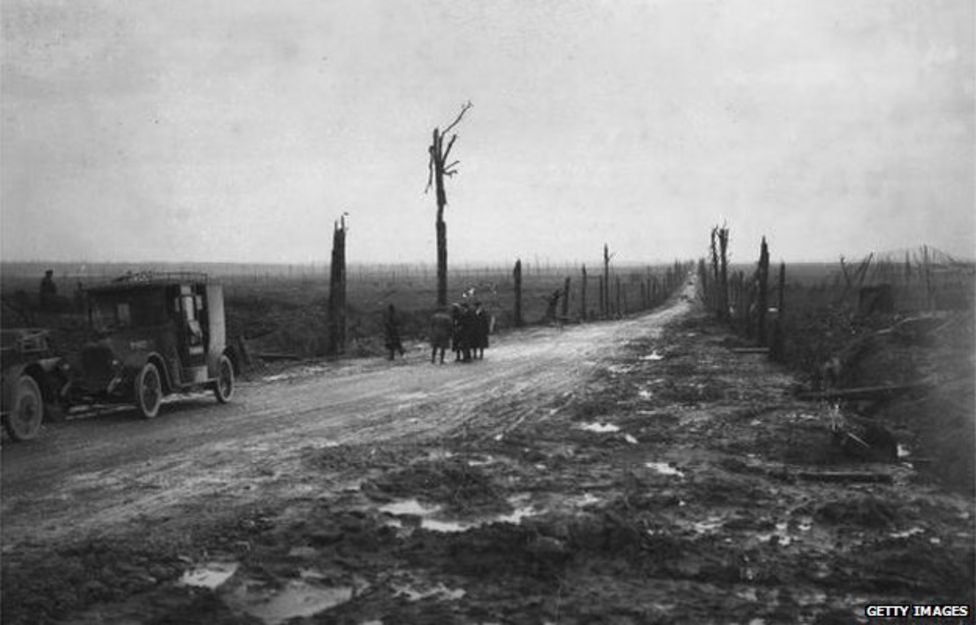 World War One: The British hero who did not shoot Hitler - BBC News