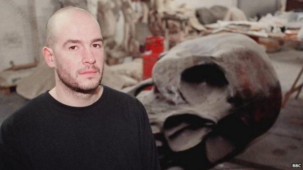 Jake Chapman: Taking children to galleries is a 'waste of time' - BBC News