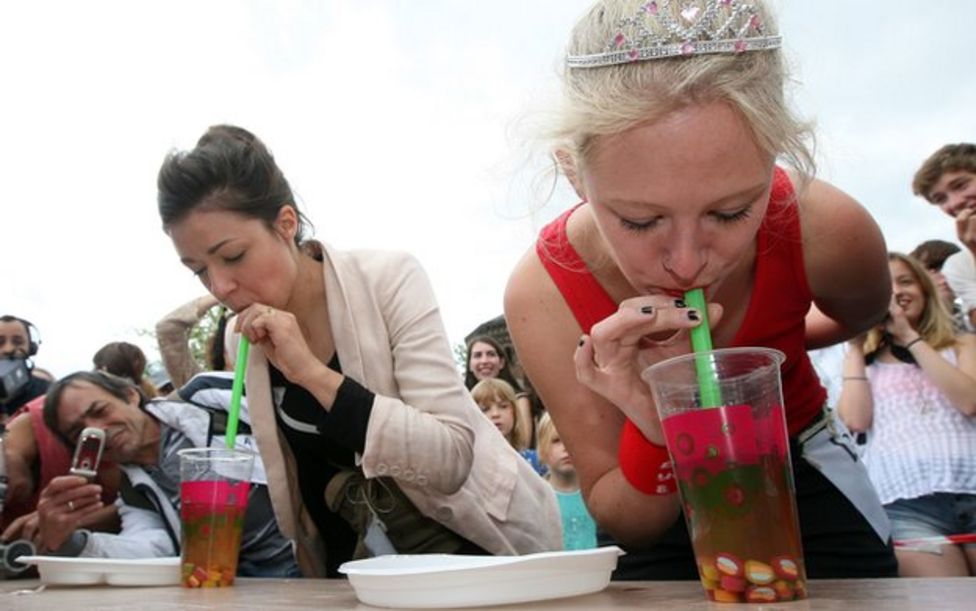 The four-year spread of bubble tea across the UK - BBC News