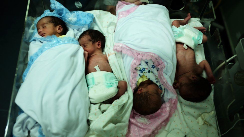 In pictures: Faces from Gaza - BBC News