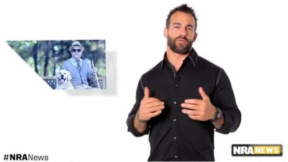 Guide dogs and guns: America's blind gunmen - BBC News