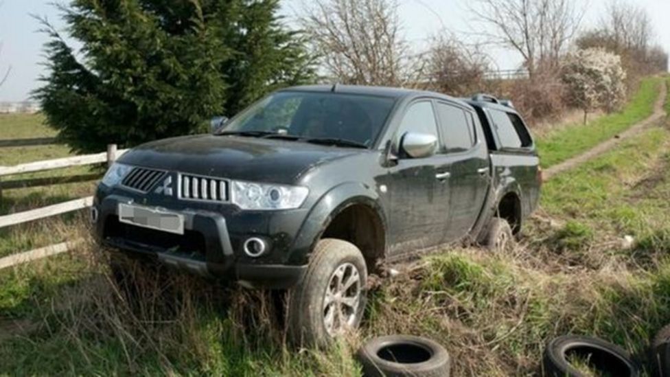 Dome robber Raymond Betson jailed over bungled raid - BBC News