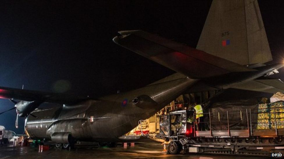 UK aid deliveries in Iraq 'imminent' - BBC News