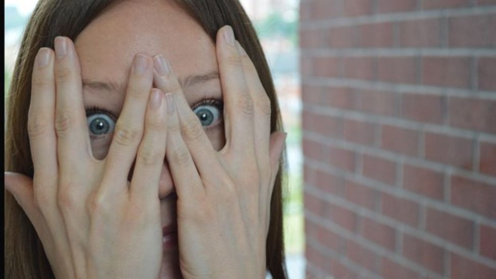 'Innocent people' on police photos database - BBC News