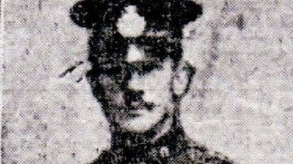 Lt Col Ernest Alexander: Commemorative stone for Liverpool WW1 soldier ...