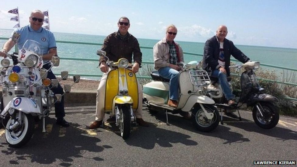 Mods return to 'spiritual home' of Brighton - BBC News