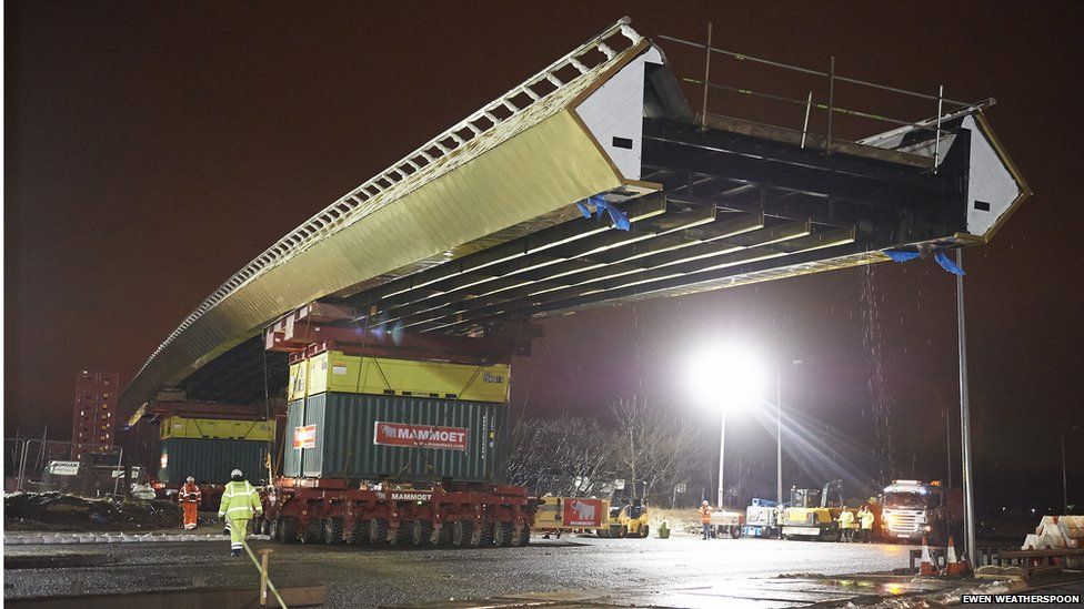 Sneak peeks: Inside Inverness' new campus - BBC News