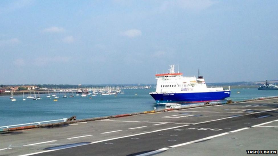 Damaged Commodore Clipper returns to service - BBC News