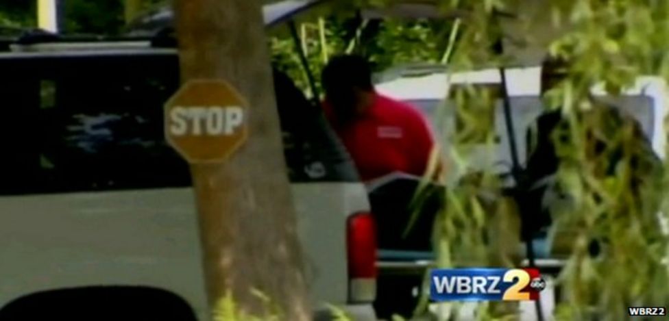 Scott Rogers: Shot TV host faced grand jury appearance - BBC News