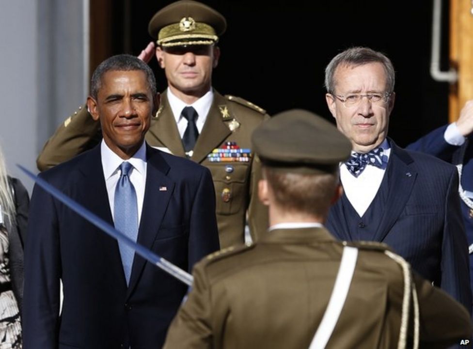 Ukraine crisis: Putin hopes for peace deal by Friday - BBC News