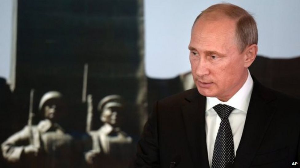 Nato faces up to crises on its borders - BBC News