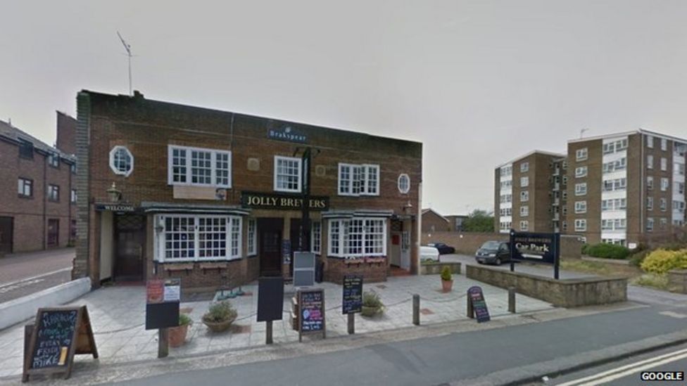 Heene school wants Worthing pub site for playground - BBC News