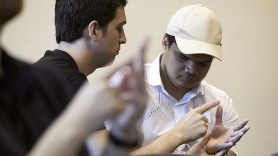 Lesser-known things about being deafblind - BBC News