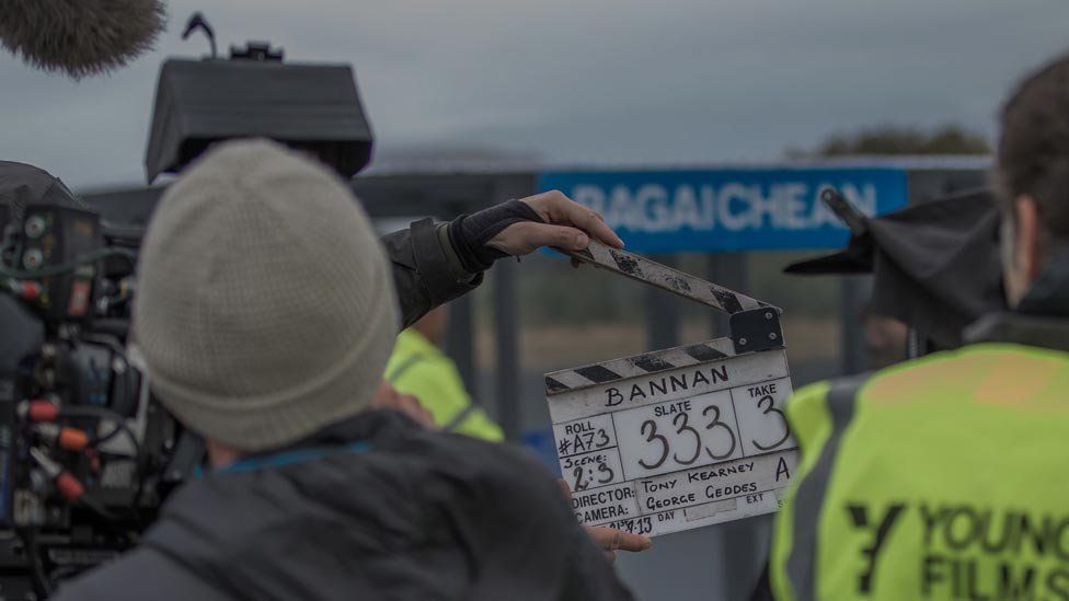 Skye view: Behind the scenes of Gaelic TV's Bannan - BBC News