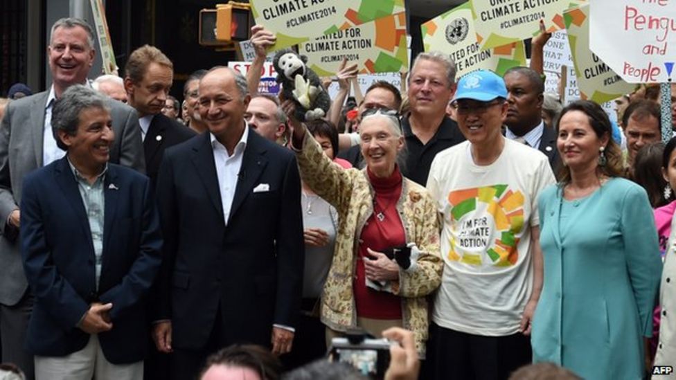 Climate change summit: Global rallies demand action - BBC News