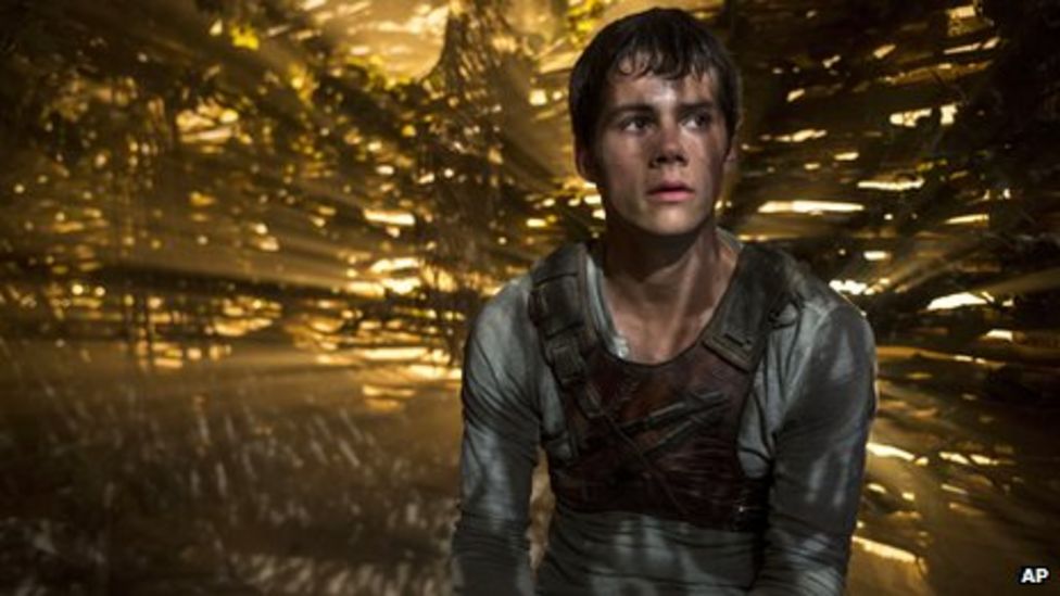 Maze Runner races to top of film chart - BBC News