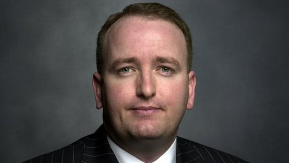 Brooks Newmark Sunday Mirror story prompts MP's complaint - BBC News