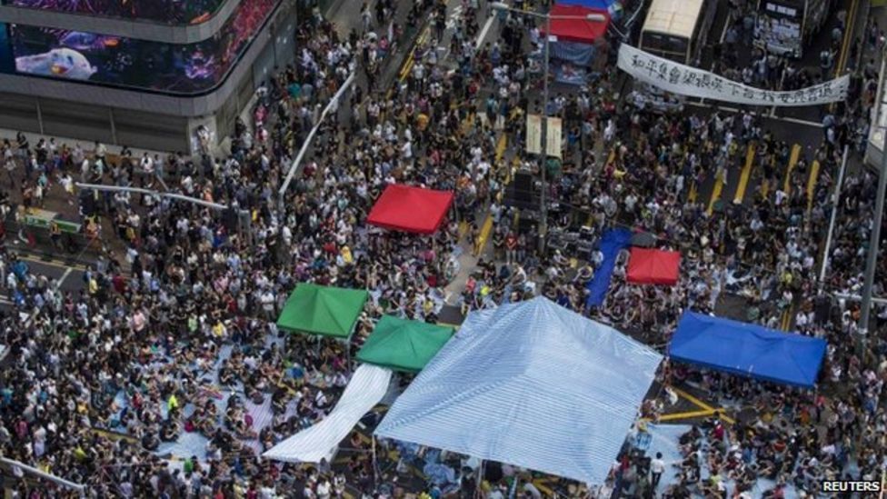 Hong Kong stages huge National Day democracy protests - BBC News