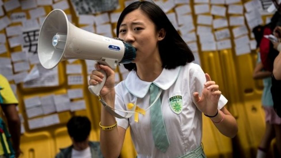 Hong Kong student leaders charged over 'Umbrella Movement' - BBC News