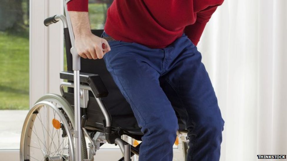 Lesser-known things about being a wheelchair user - BBC News