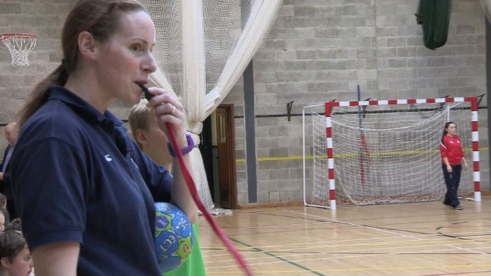 Get Inspired: How to get into handball - BBC Sport