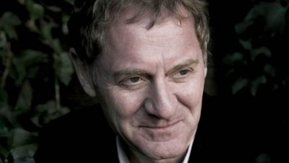 Top 10 tips for being a successful poet - BBC News