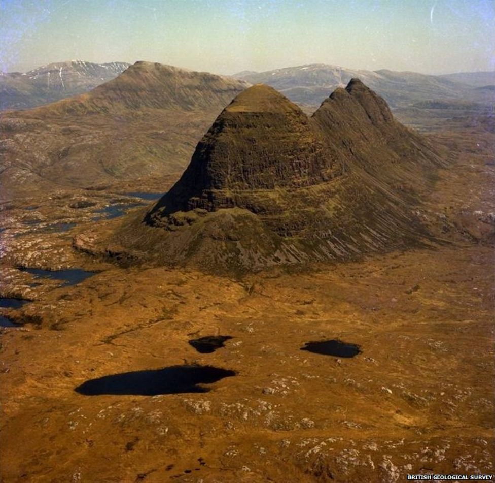 Chart-topping rocks: UK's 'Greatest Geosites' announced - BBC News