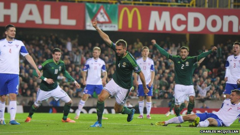 Wins for Scotland and Northern Ireland in Euro qualifiers - BBC Newsround