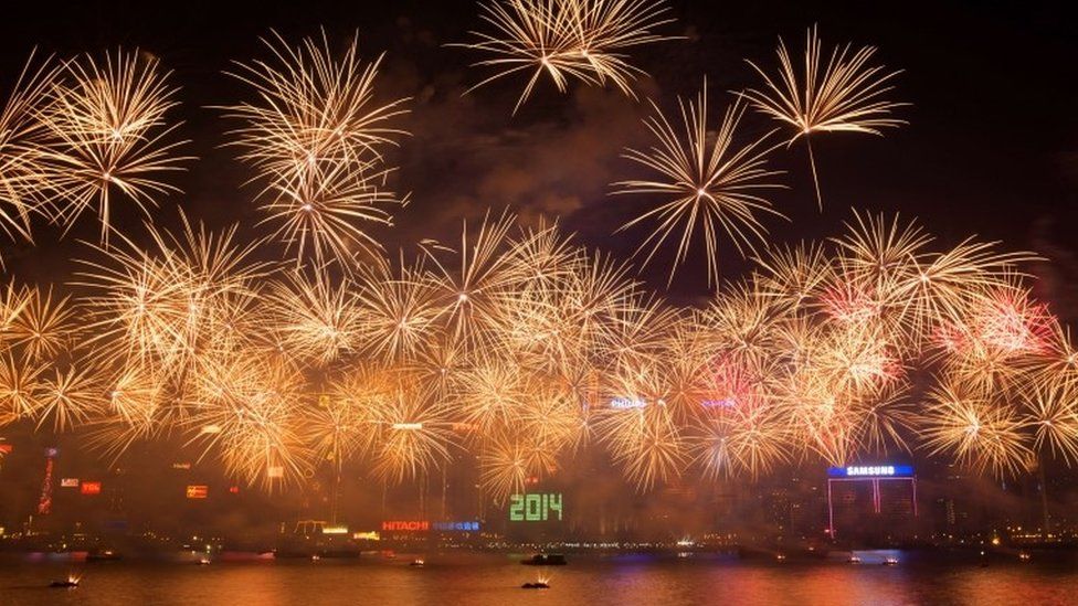 Fantastic firework displays from around the world - BBC Newsround