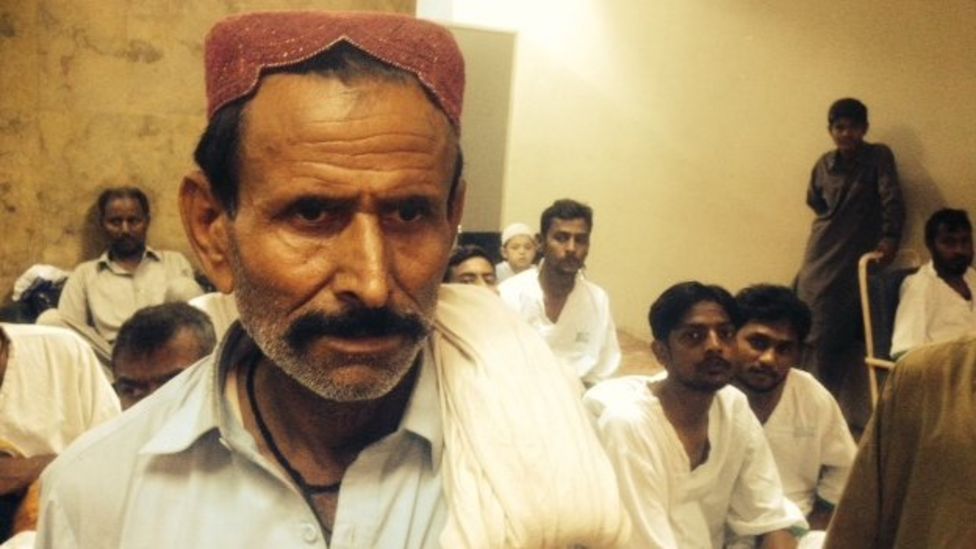 Pakistan's 'miracle' doctor inspired by NHS - BBC News