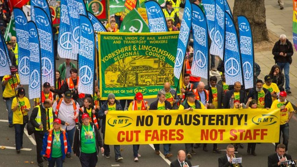 Pay protests bring thousands onto UK city streets - BBC News