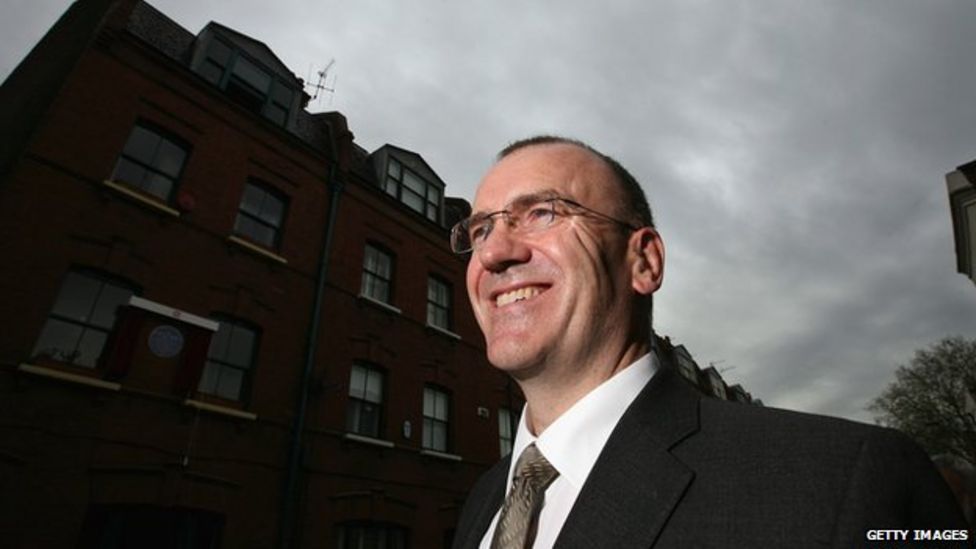 Tesco, what went wrong? - BBC News