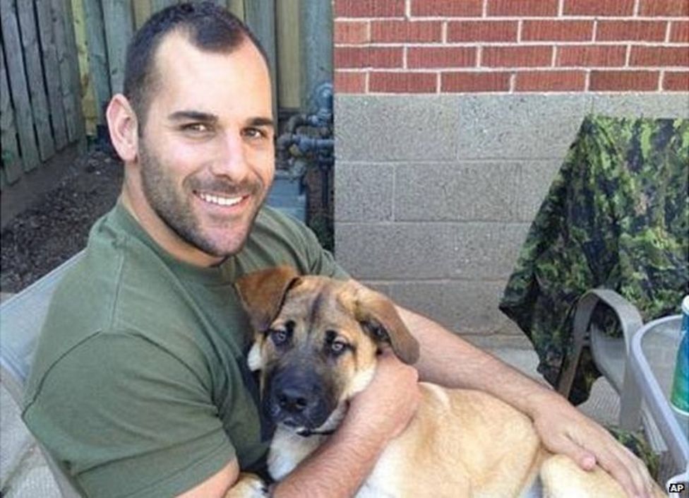 Ottawa shooting: The victim and the sergeant-at-arms - BBC News