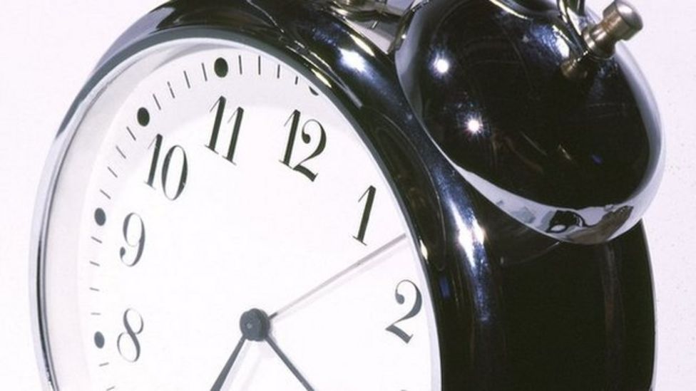 Clocks go forward for British Summer Time - BBC Newsround