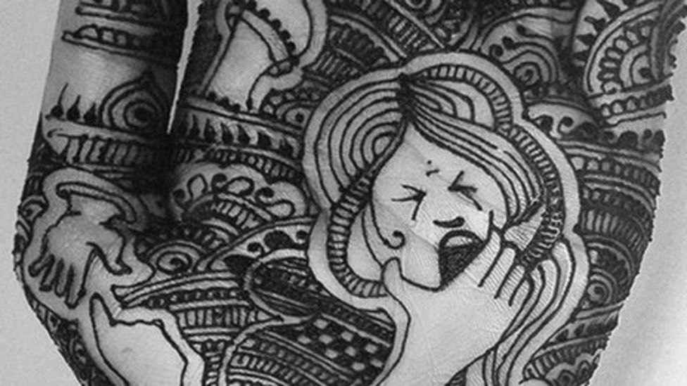 100 Women: The salon helping acid attack victims - BBC News