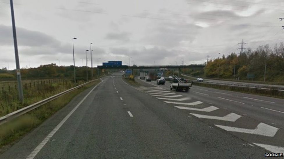 M42 junction work delays warning - BBC News