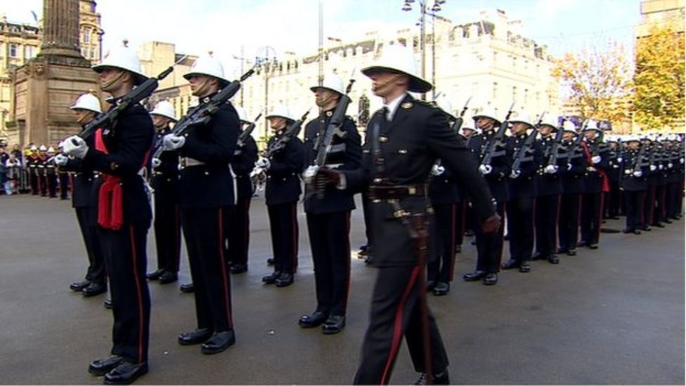 Royal Marines parade as they receive Freedom of Glasgow - BBC News