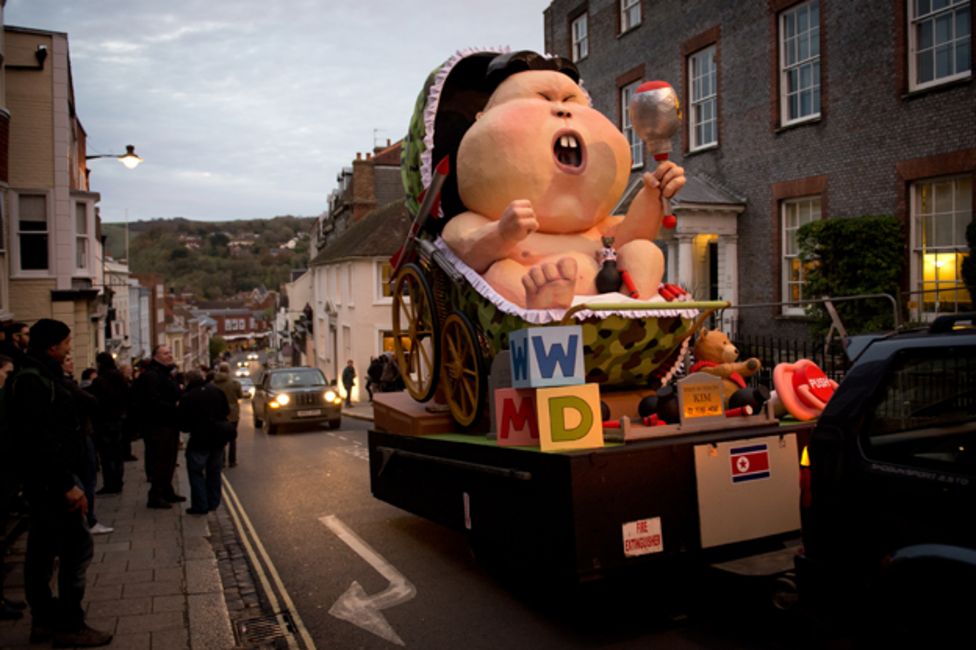 Notable effigies from Lewes's Bonfire Nights - BBC News