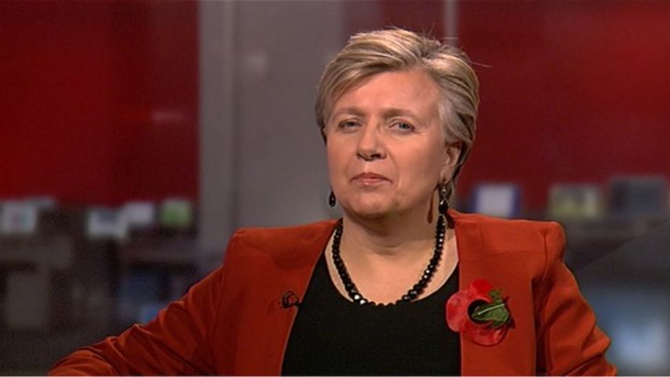 Bradford's Hanson Academy uniform row sees 33 pupils sent home - BBC News