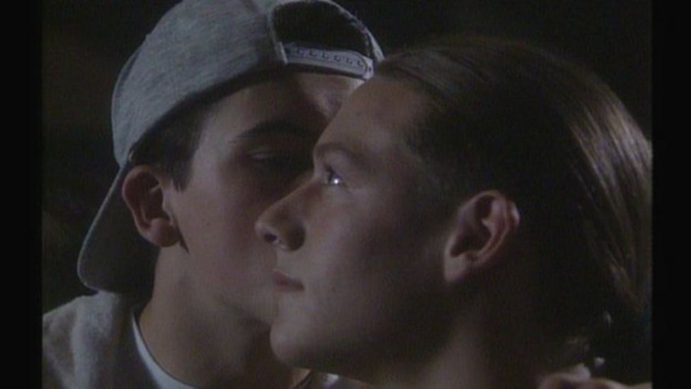 Byker Grove: When Ant and Dec were PJ and Duncan - BBC News