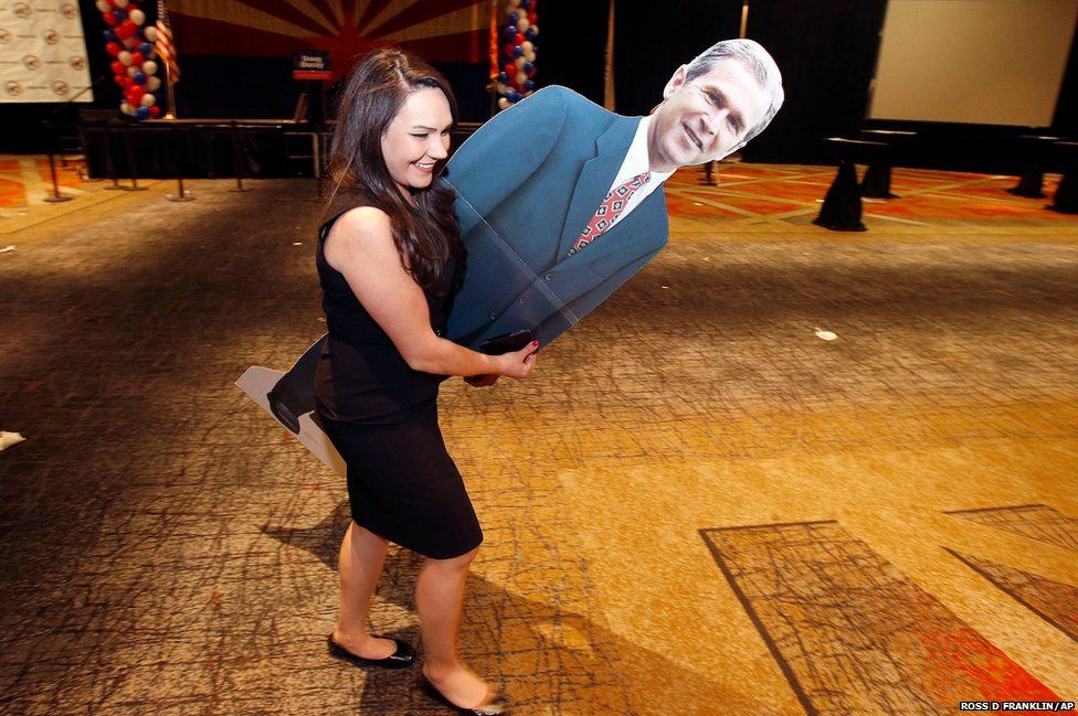 Week in pictures: 1-7 November 2014 - BBC News