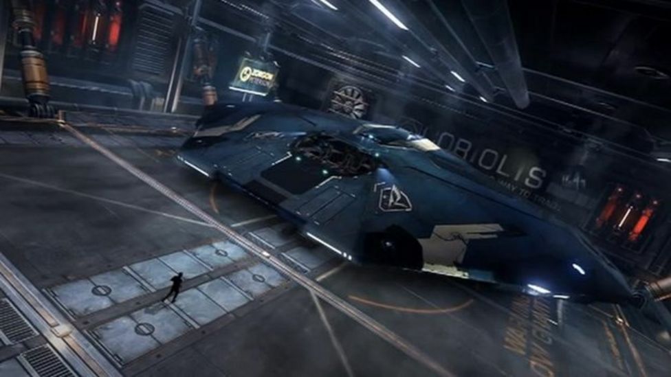 Man builds giant computer at home - BBC News